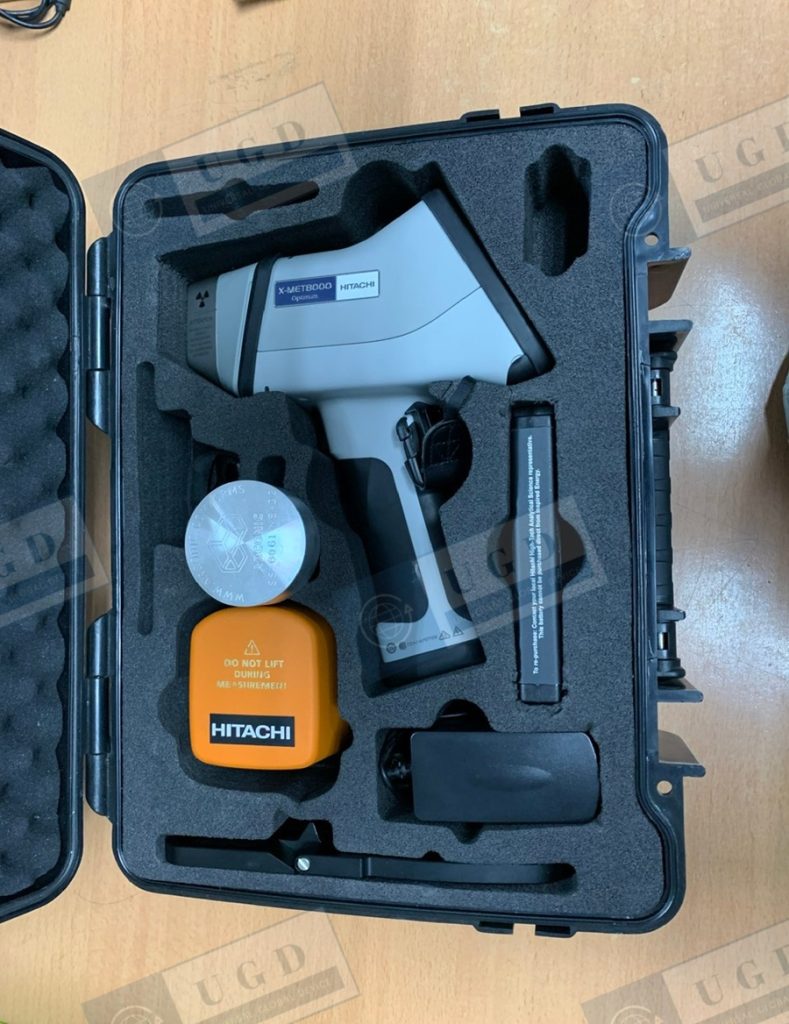 Hitachi X-MET8000 Optimum XRF Analyzer - Universal Global Device