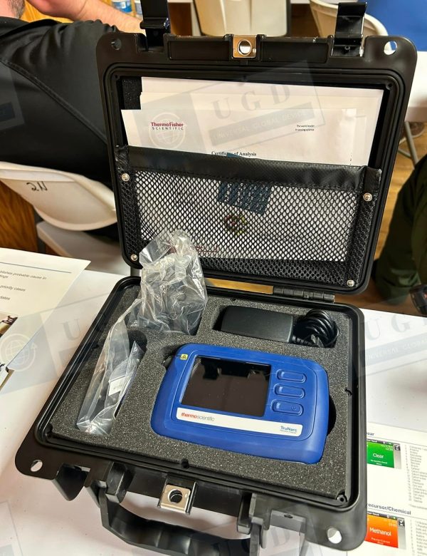 Thermo Scientiﬁc TruNarc Handheld Narcotics Analyzer - Universal Global ...