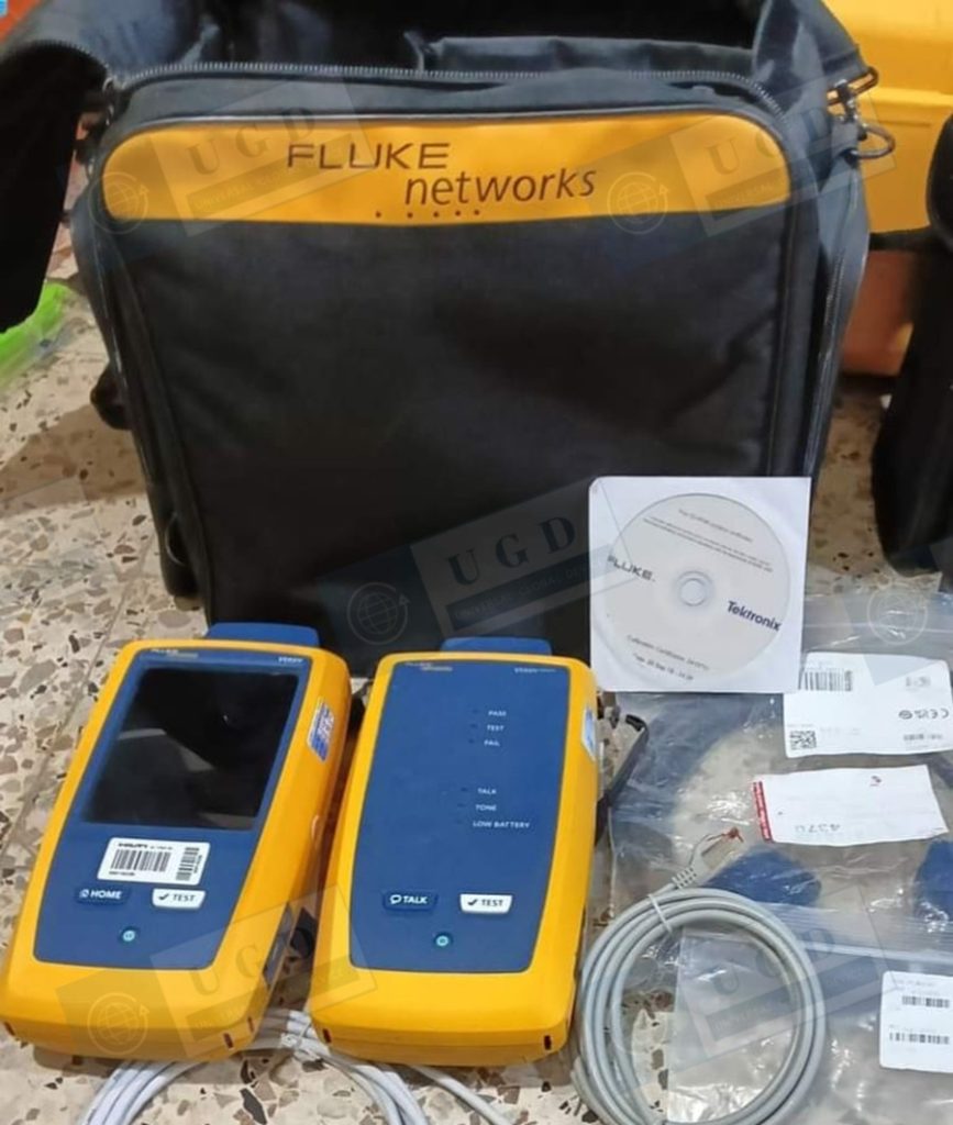 Fluke Networks DSX-5000 Cable Analyzer - Universal Global Device